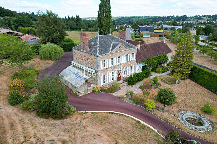 Maison 8 pièces à Putanges-Pont-Écrepin, à vendre