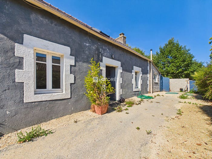 Maison 5 pièces à vendre à Guiscriff
