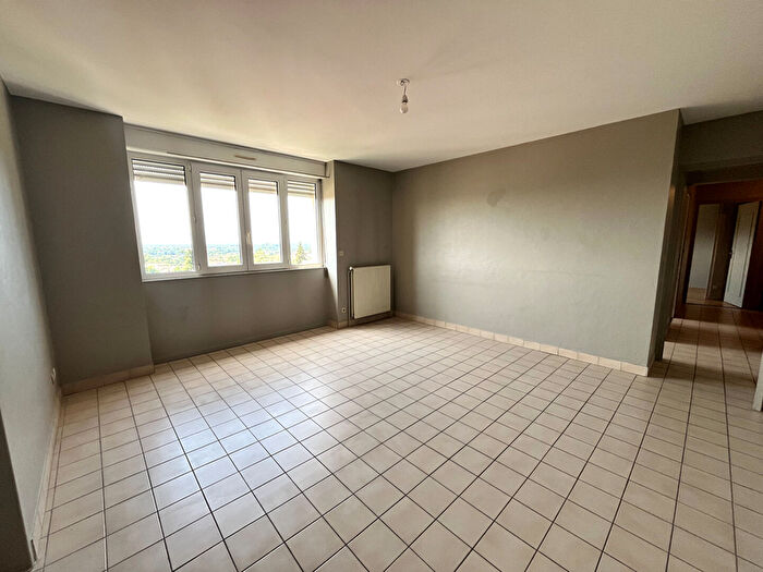 Saint-Galmier : Appartement 3 pièces à louer