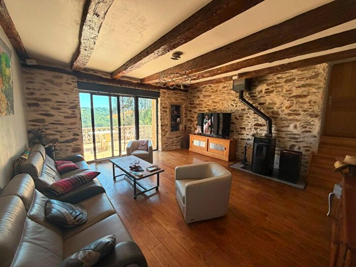 Maison 6 pièces à vendre à Massals