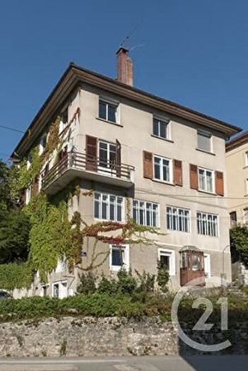 Maison à vendre - Villers-le-Lac - 15 pièces - 9 chambres