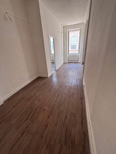 Appartement 2 pièces à Saint Charles, Marseille 1er arrondissement, à louer