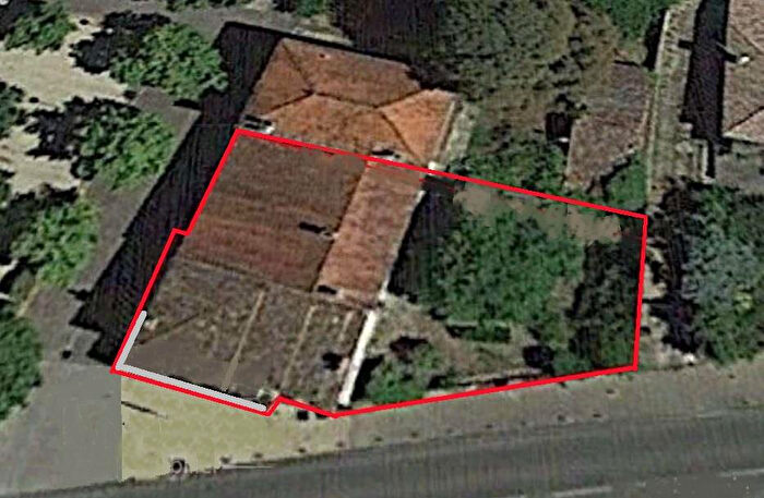 Maison à vendre - Saint-Pierre-dAurillac - 12 pièces - 8 chambres