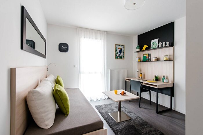 Beaumont-Vauquois, Orléans - Appartement 1 pièce à louer