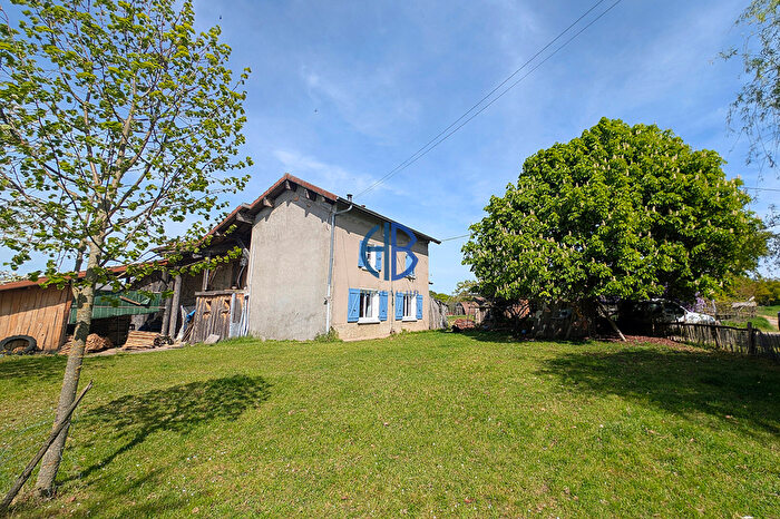 Maison à vendre - Saint-Clair-sur-Galaure - 7 pièces - 5 chambres