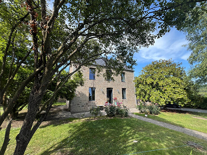 Troisgots : Maison 7 pièces à vendre