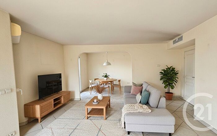 Appartement à vendre - Cagnes-sur-Mer, Centre-ville - 3 pièces - 3 chambres