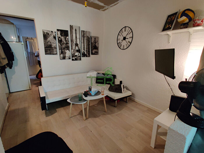 Appartement à louer - Montpellier, Centre historique - 1 pièce