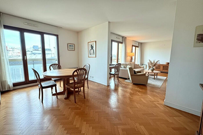 Saint-Mandé, Notre Dame, Saint-Michel de Picpus : Appartement 4 pièces à vendre