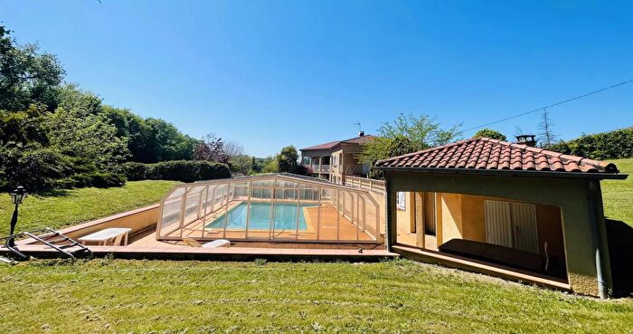 Maison à vendre - LIsle-de-Noé - 6 pièces - 4 chambres