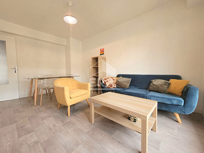 Pau, Centre-ville : Appartement 3 pièces à louer