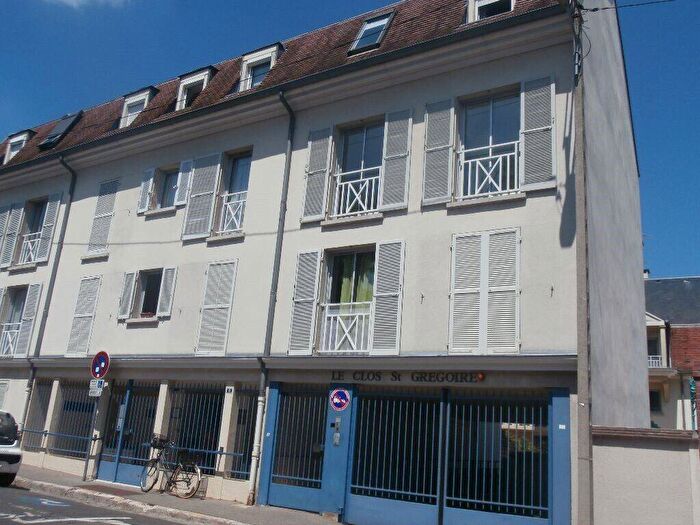 Appartement à louer - Centre Ville Nord Ouest, Fontainebleau - 2 pièces - 1 chambre