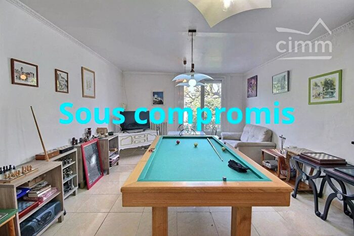 Maison 3 pièces à Champs-sur-Marne, Bords de Marne, à vendre