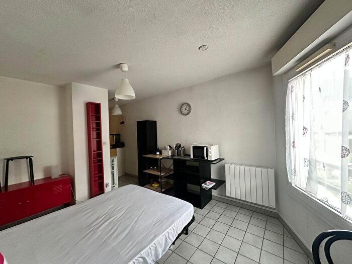 Grenoble, Gare : Appartement 1 pièce à louer
