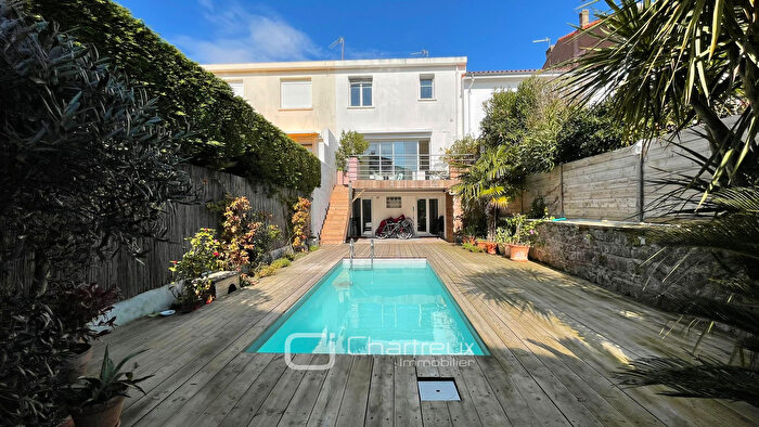 Maison à vendre - Royan, Foncillon, Le Chay - 6 pièces - 4 chambres