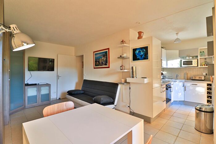 Cassis : Appartement 1 pièce à vendre
