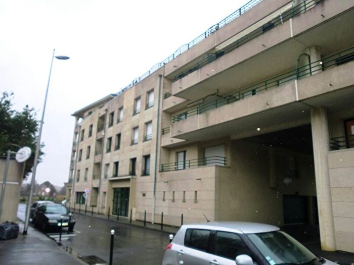 Appartement à louer - Capucins, Compiègne - 1 pièce