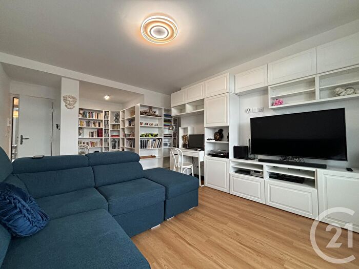 Appartement à vendre - Bagnoles-de-lOrne - 3 pièces - 2 chambres