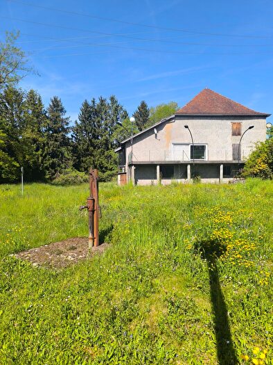 Maison à vendre - Les Abrets - 5 pièces - 3 chambres