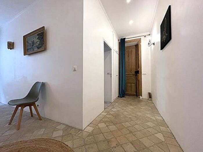 Appartement à louer - Europe, Paris ème arrondissement - 3 pièces - 2 chambres