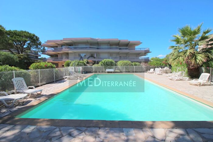 Appartement à vendre - Antibes, Rastines, Super Antibes, Laval, La Fontonne - 2 pièces - 1 chambre