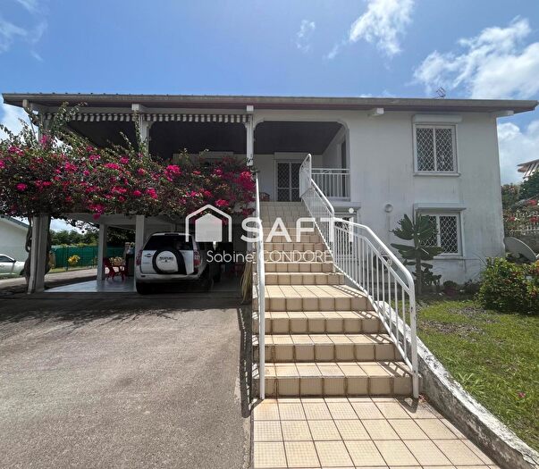 Maison 9 pièces à vendre à Rivière-Salée
