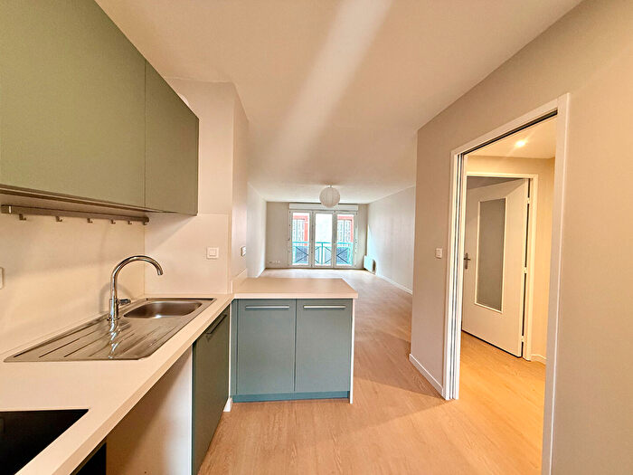 Appartement à louer - Toulouse, Dupuy - 4 pièces - 3 chambres