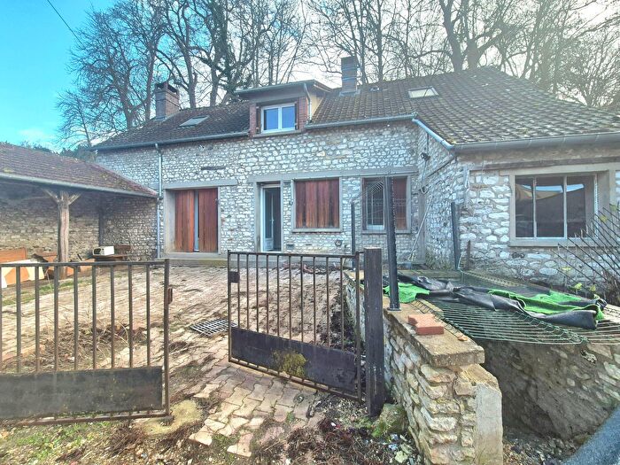 Maison à vendre - Breuilpont - 5 pièces - 4 chambres