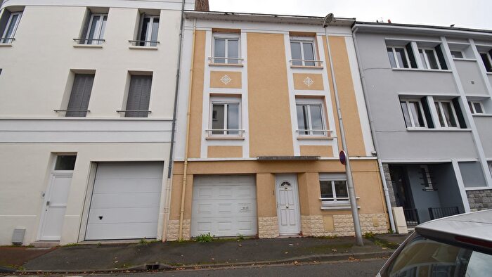 Maison à vendre - Vichy, Les Bartins, Jeanne dArc, Beauséjour - 5 pièces - 4 chambres
