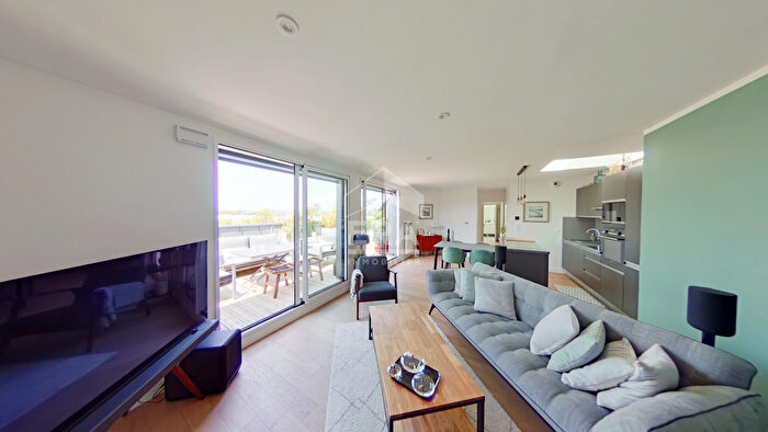 Appartement à vendre - Talence, Centre-ville, Université, Lycée - 4 pièces - 3 chambres