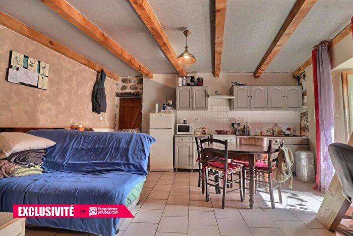 Maison à vendre - Burzet - 4 pièces - 2 chambres