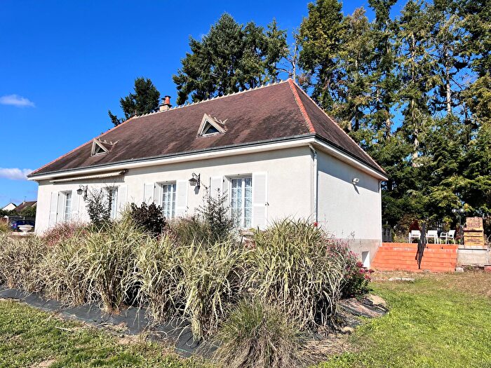 Noyers-sur-Cher - Maison 5 pièces à louer