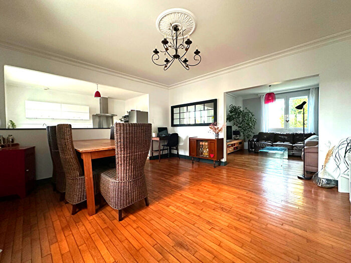 Maison à vendre - Vannes - 6 pièces - 4 chambres