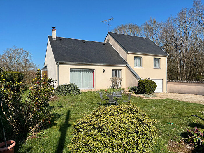 Maison à vendre - Villemandeur - 8 pièces - 5 chambres