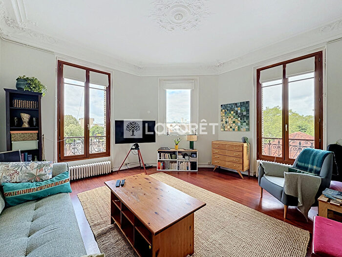 Chatou, Est : Appartement 4 pièces à vendre