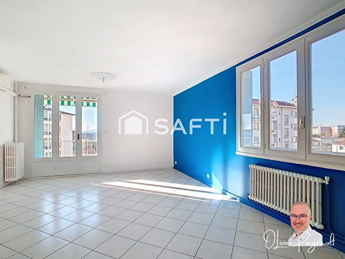 Appartement 3 pièces à Lyon 8ème, Etats Unis, à vendre
