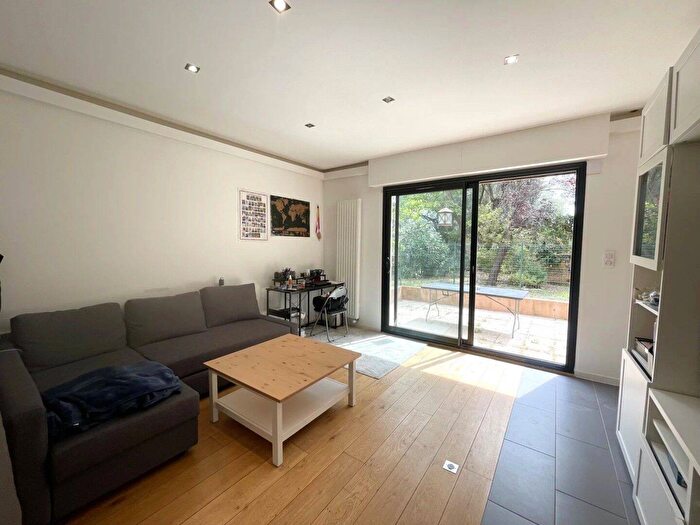 Fabron, Nice : Appartement 2 pièces à louer