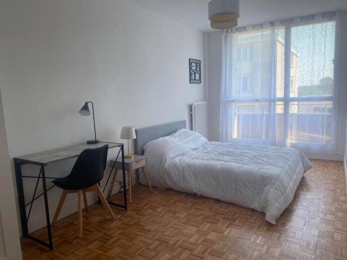 Appartement 1 pièce à Vendome Cesar Franck, Fontenay-le-Fleury, à louer