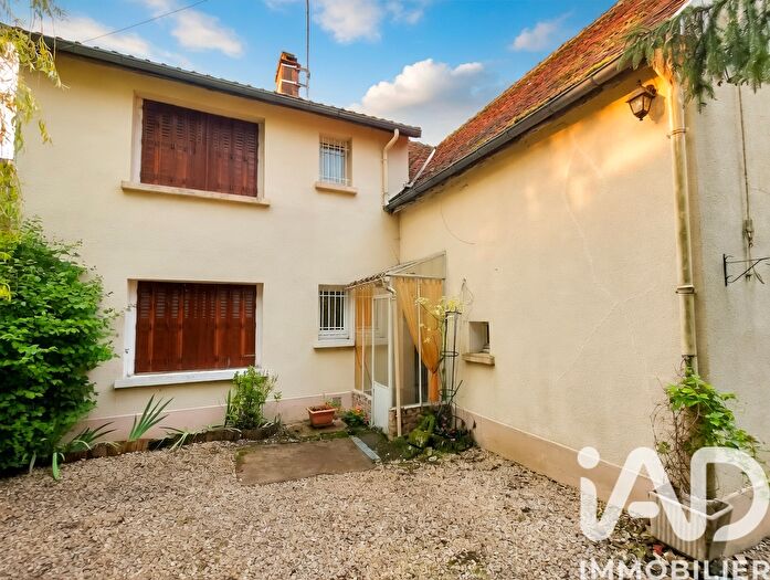 Maison 3 pièces à Courgenay, à vendre