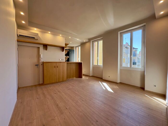 Appartement 3 pièces à vendre à Marseille 6ème, Cours julien, Notre-Dame-des-Monts