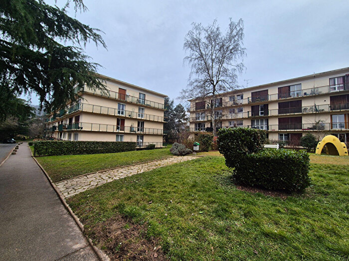 Appartement à vendre - Villebon-sur-Yvette - 4 pièces - 2 chambres