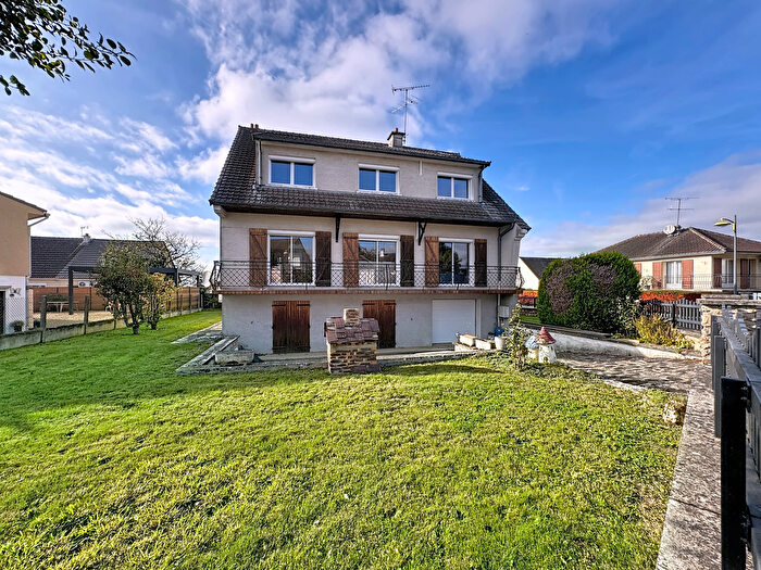 Maison à vendre - Montmirail - 7 pièces - 5 chambres