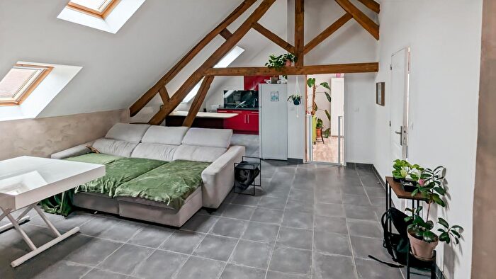 Appartement à vendre - Auneau - 4 pièces - 3 chambres