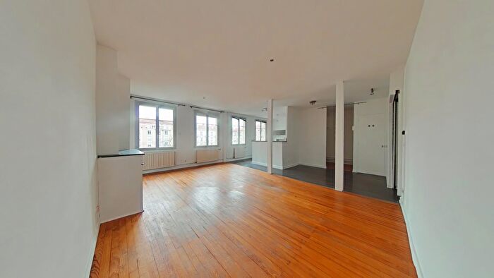 Appartement à louer - Saint-Étienne, Saint-Roch, Vivaraize, Valbenoite, Centre Deux - 3 pièces - 2 chambres