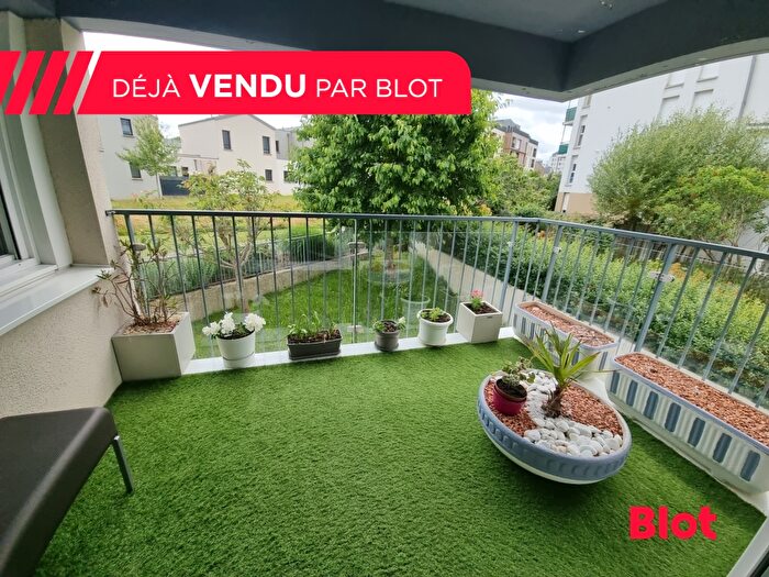 Appartement à vendre - Noyal-sur-Vilaine - 3 pièces - 2 chambres