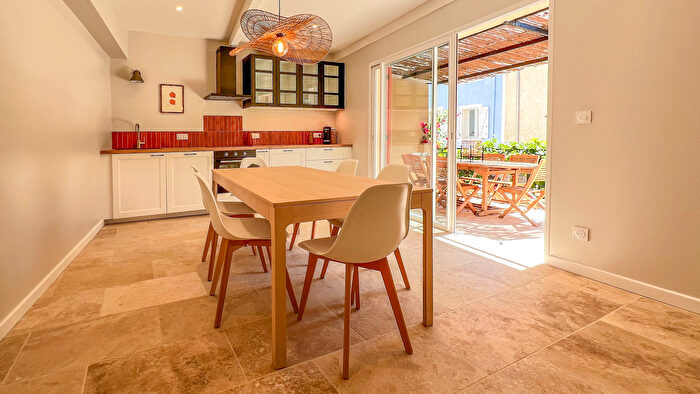 Maison à vendre - Collobrières - 5 pièces - 4 chambres