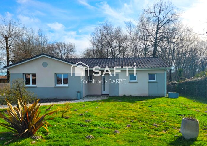 Maison à vendre - Prignac-en-Médoc - 4 pièces - 3 chambres