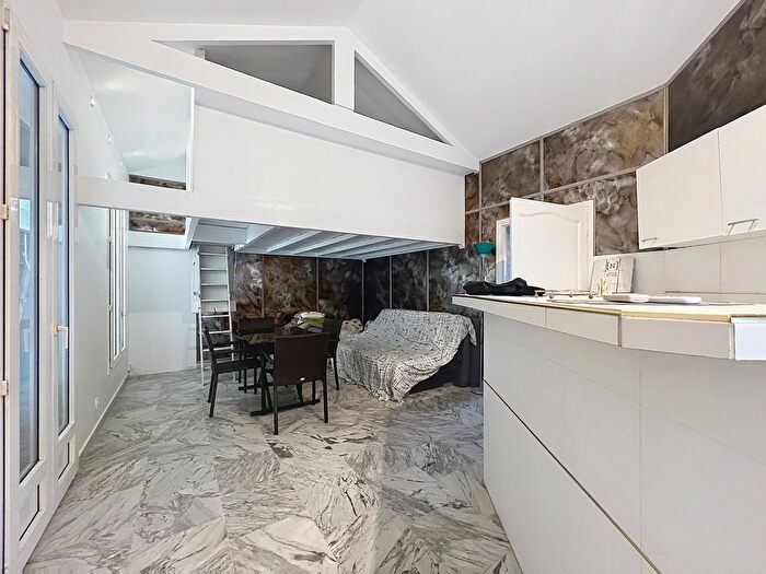 Appartement 1 pièce à Antibes, Antibes-les-Pins, Trianon, Le Fournel, Peyregoue, à vendre