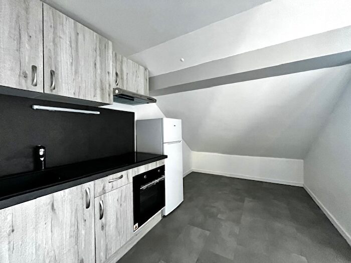 Appartement à louer - Le Syndicat - 2 pièces - 1 chambre