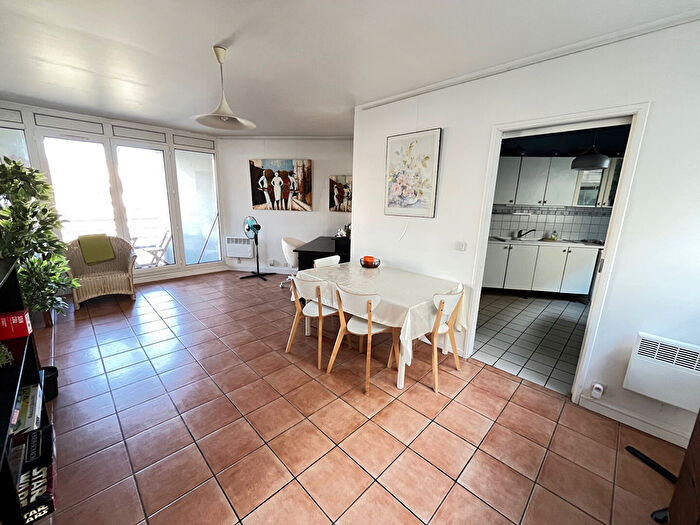 Appartement à vendre - Saint-Ouen, Centre-ville - 4 pièces - 3 chambres